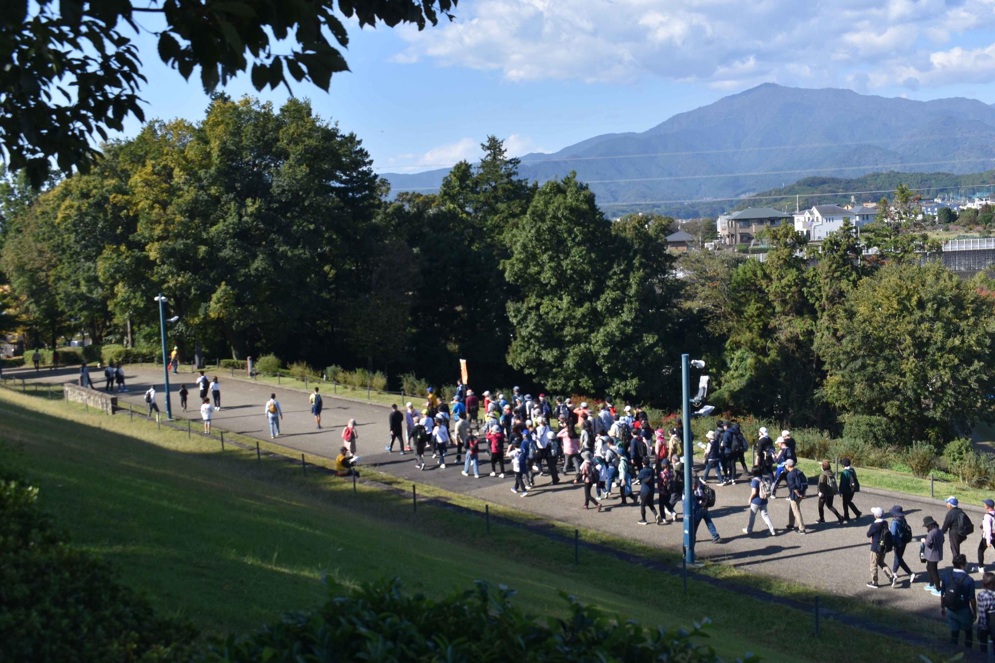 令和7年11月3日 県央やまなみ 3Daysウォーク／厚木市